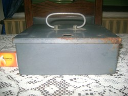 Retro pénzes kazetta, trezor - kreatív újrahasznosításra - Otthon ...