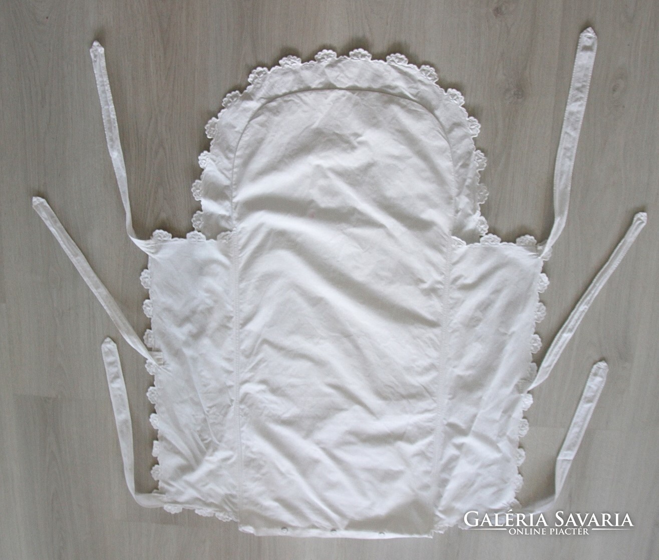 ANTIK MADEIRÁS BABA PÓLYA ! - Szőnyeg, Textil | Galéria Savaria online ...
