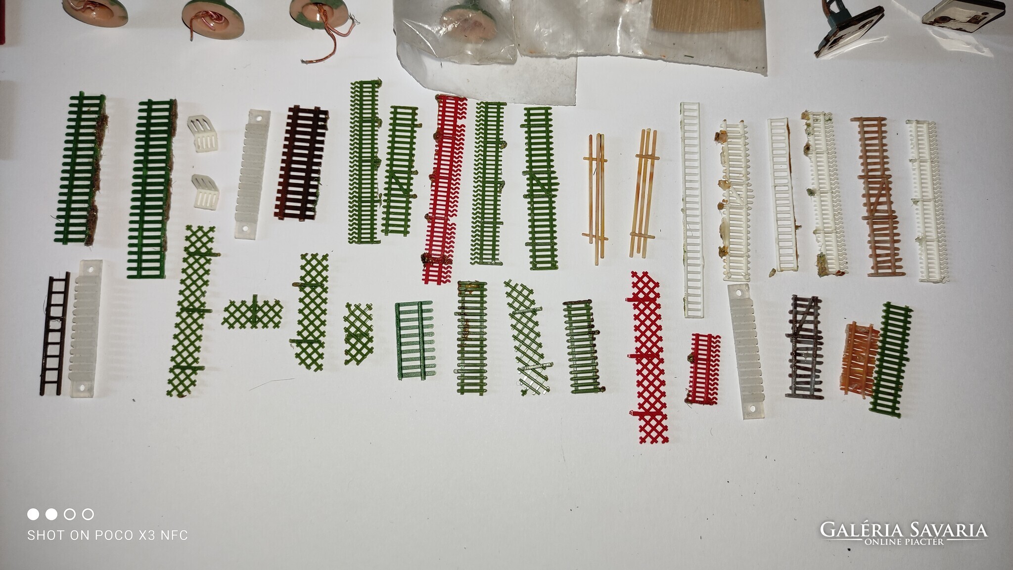 MOST AKCIÓBAN!!! TRIX West Germany vonatok kellékek garmada ...