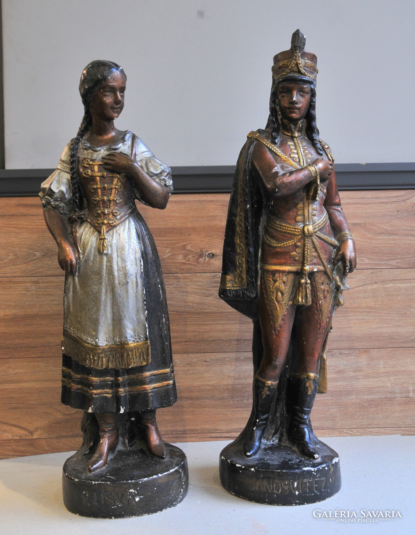 Ismeretlen művész: János vitéz és Iluska, gipsz figura - Szobor ...