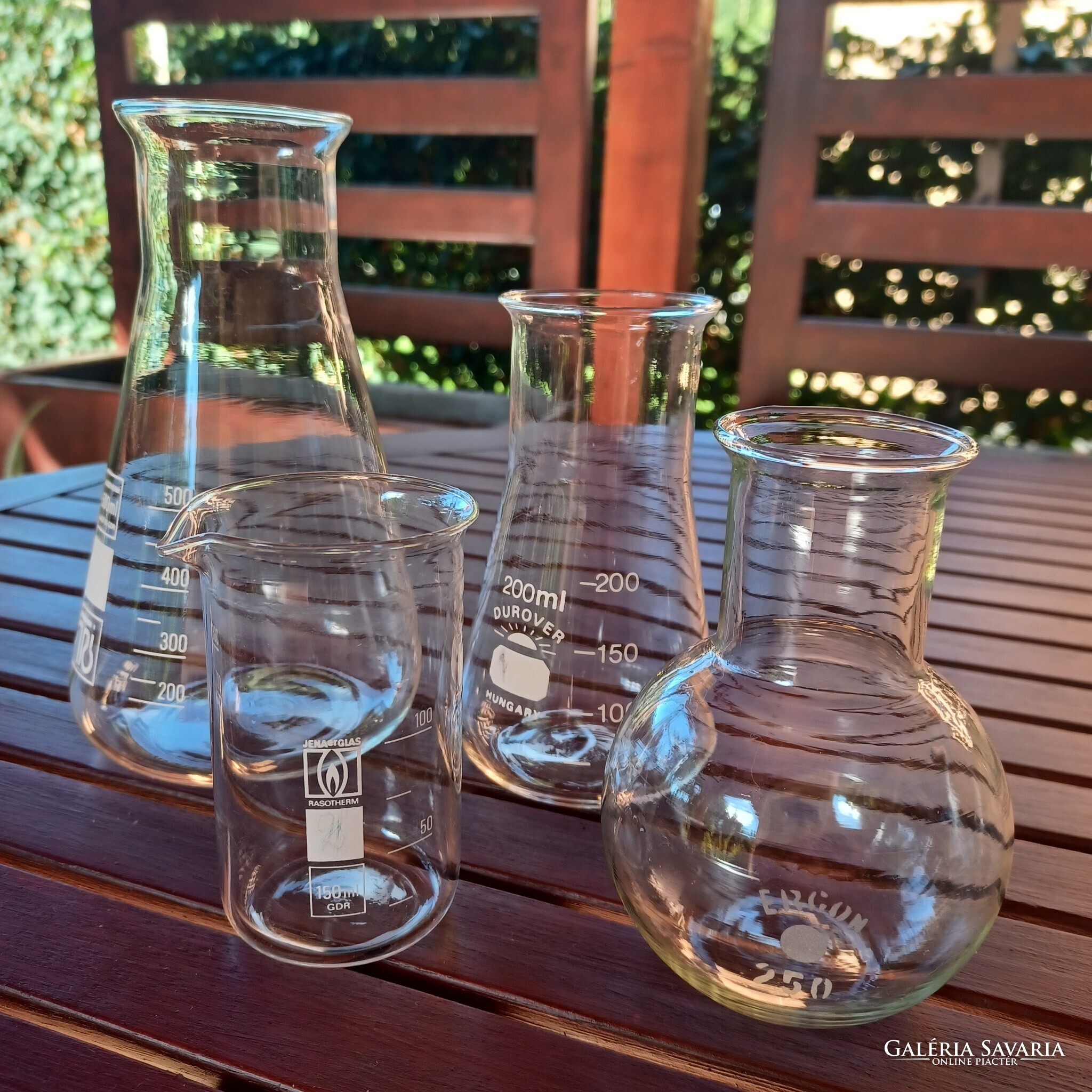 Régi üveg lombik- mércés, laboratóriumi 4 db. Retro kb. 40 éves vintage ...