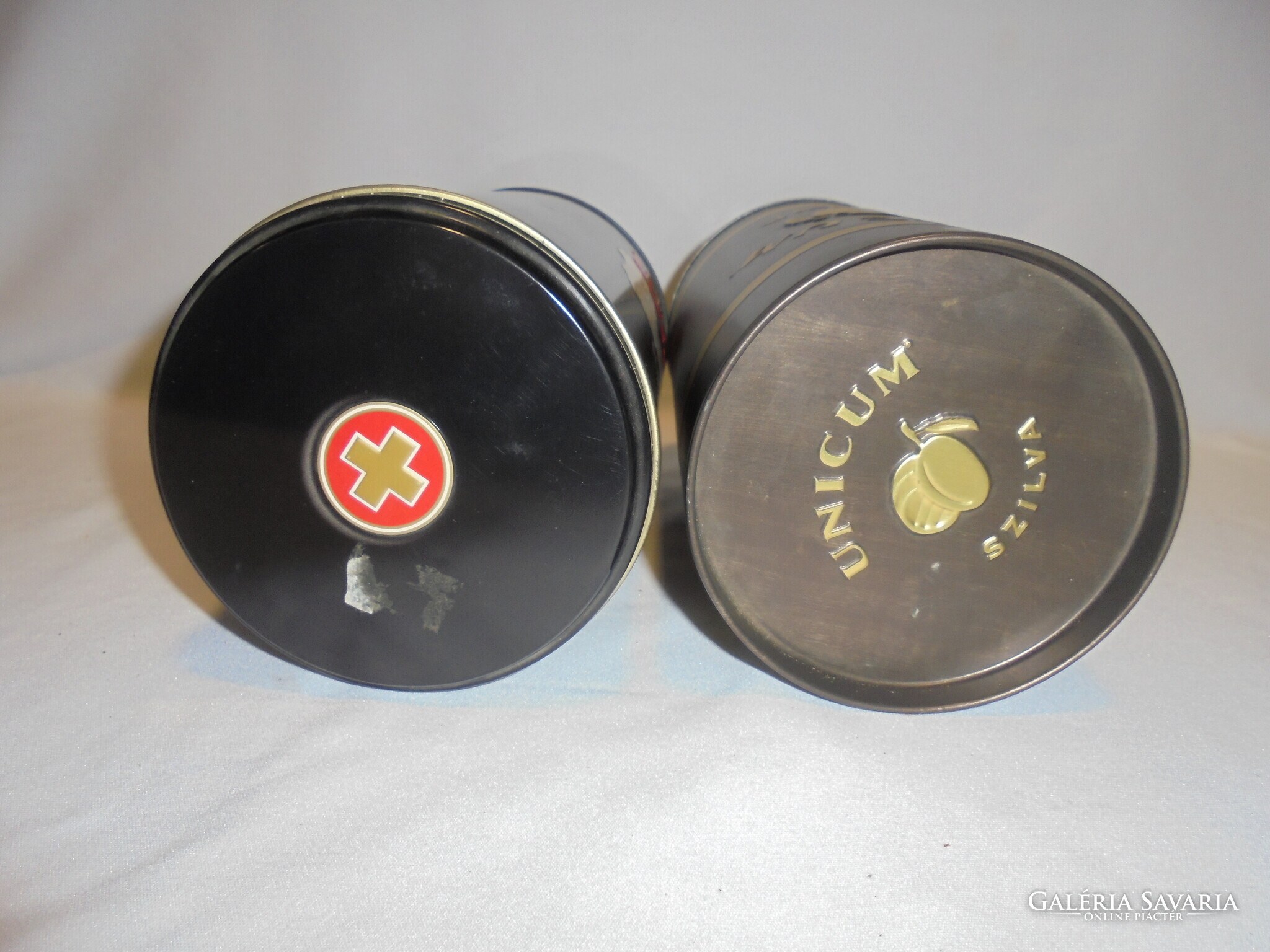 Két darab Unicum lemezdoboz együtt - Unicum anno 1790, Unicum Szilva ...