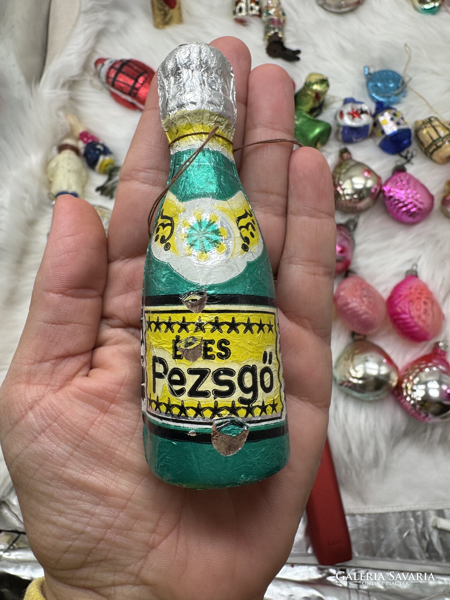 Régi retro karácsonyfadísz, csoki pezsgősüveg - Otthon, háztartás ...