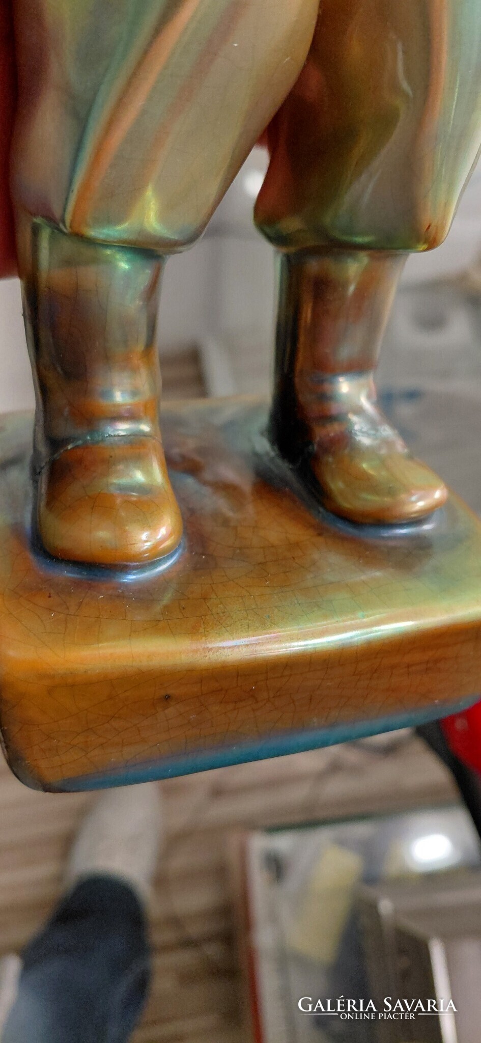 Zsolnay pecs Eosin hibas darab - Porcelán | Galéria Savaria online ...