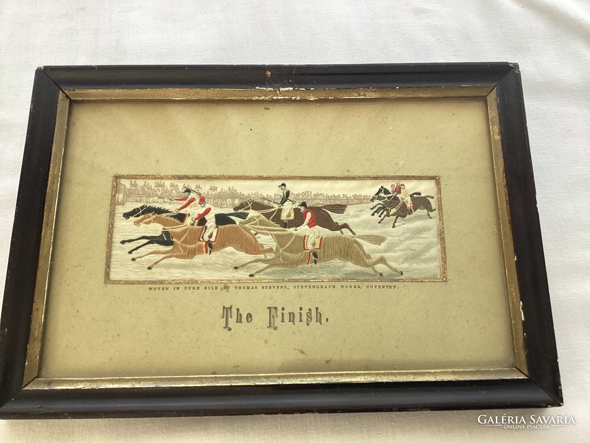 Thomas Stevens (1828-1888) Stevengraph : “ The Finish “ . - Kép ...