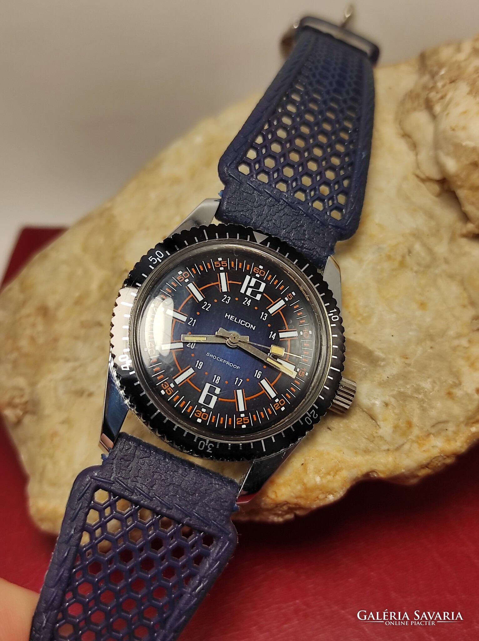 Swiss szép Helicon Mechanikus karóra - Óra | Galéria Savaria online ...