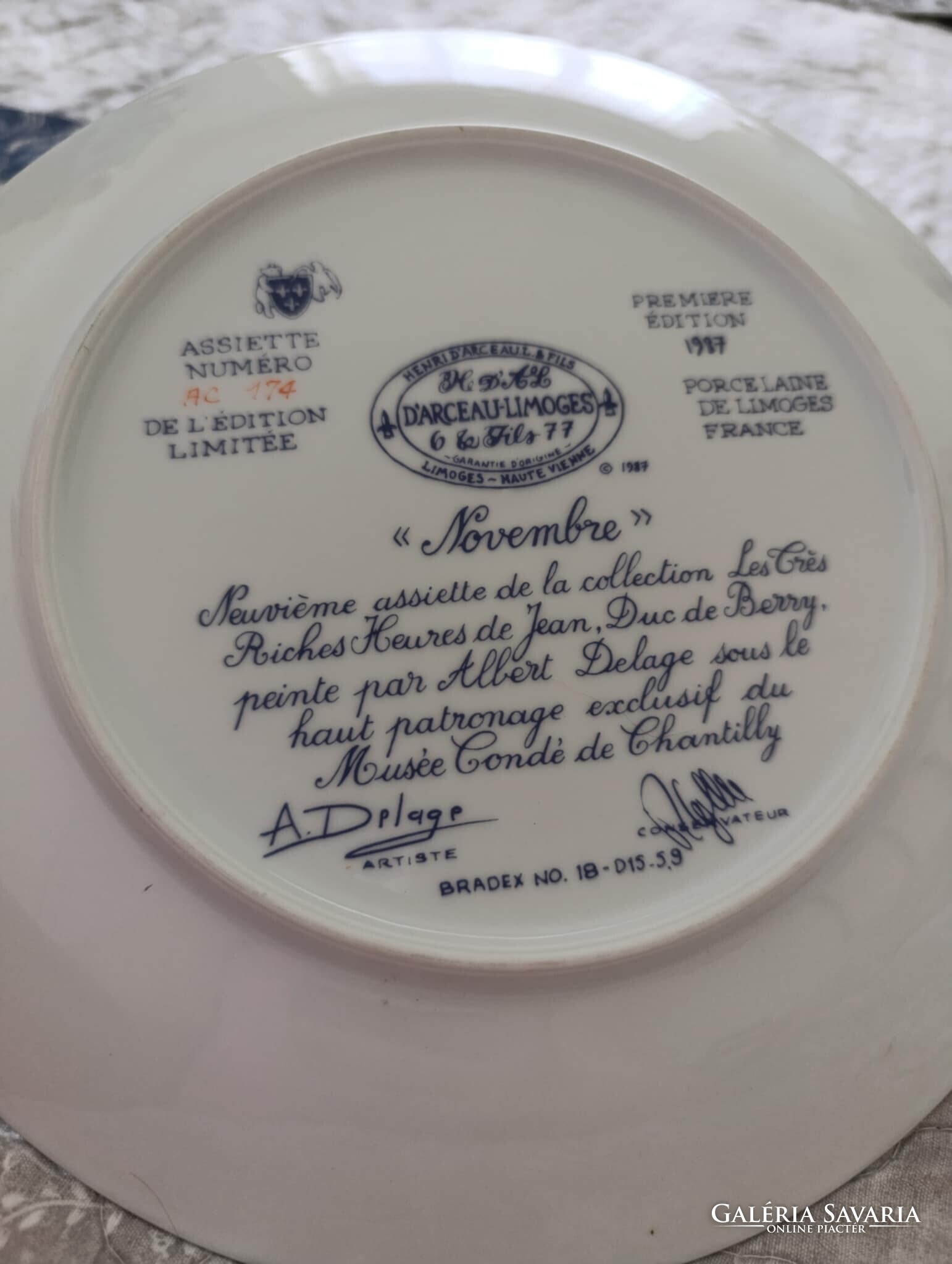 D'Arceau Limoges porcelán tányér november, zodiákus , Albert Delage ...