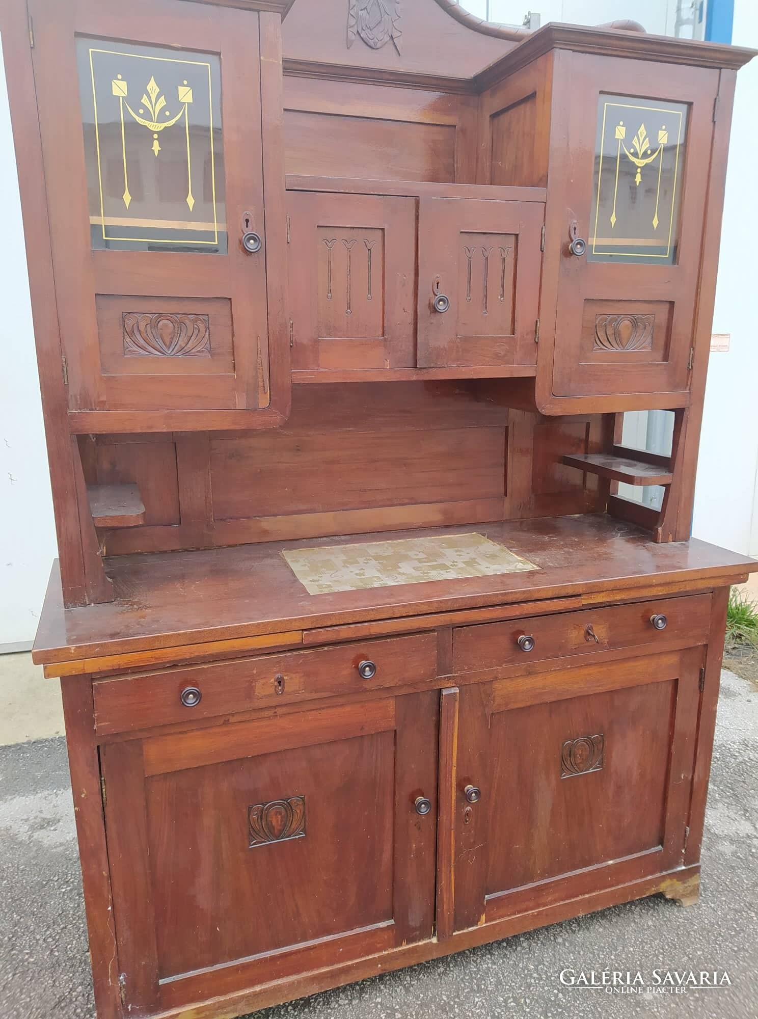 Szecessziós stílusú tálalószekrény 1900 évek eleje - Bútor | Galéria ...