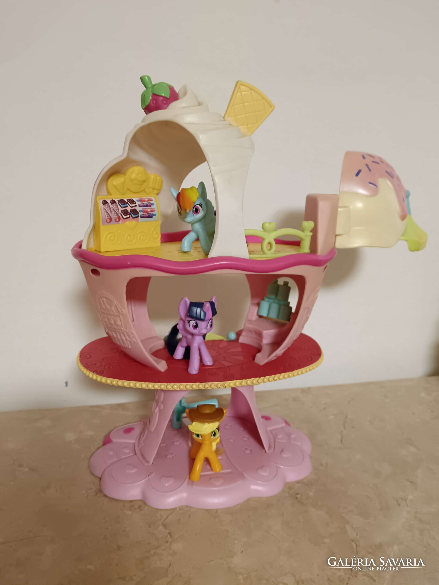 My Little Pony Ponyville Sweet Sundae Ice Creme Shop 2007 - Játék ...