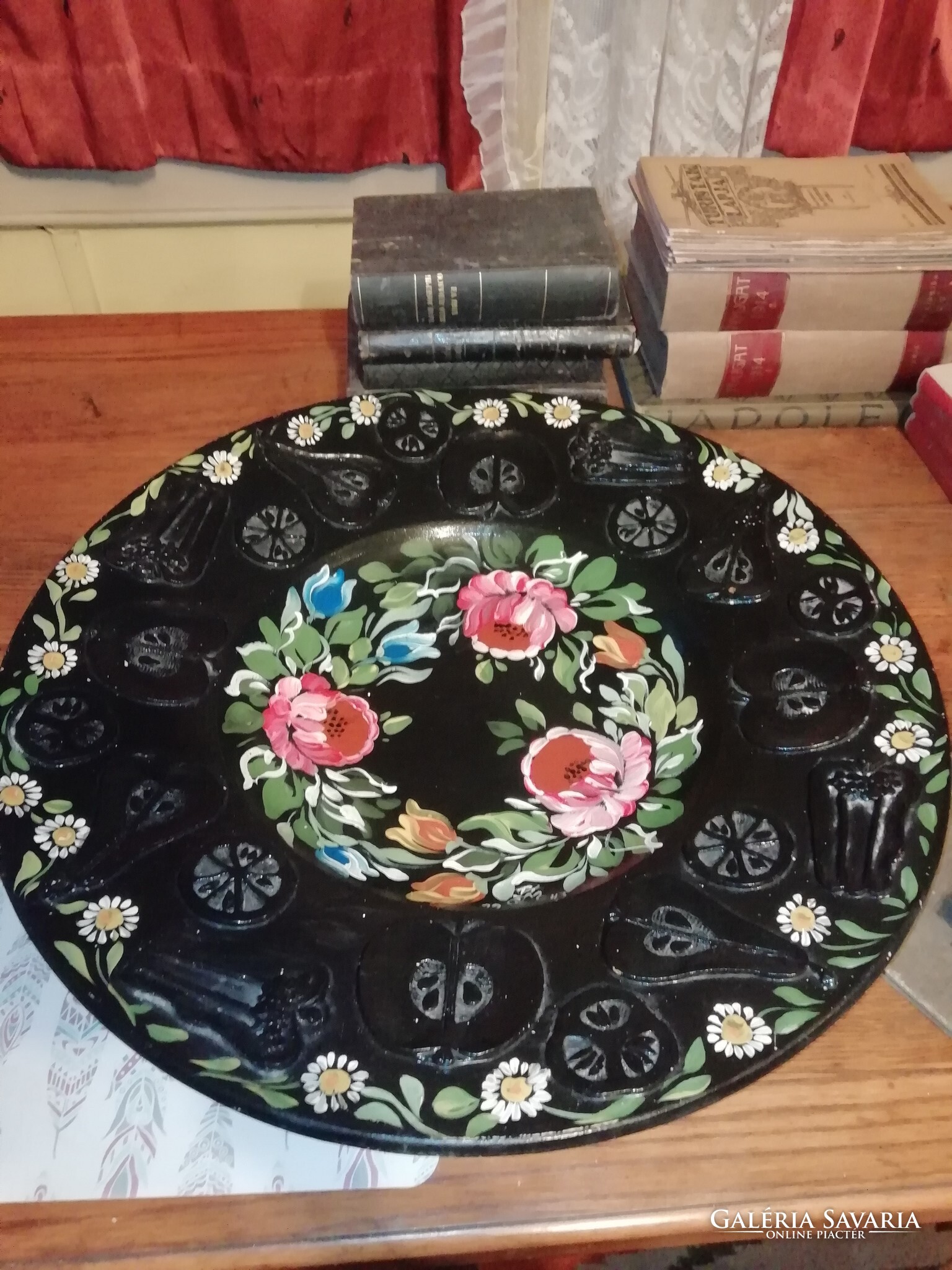 Ritka jelzett 53 cm átmérőjű gyümölcs falitányér 1943 Több száz aukció ...