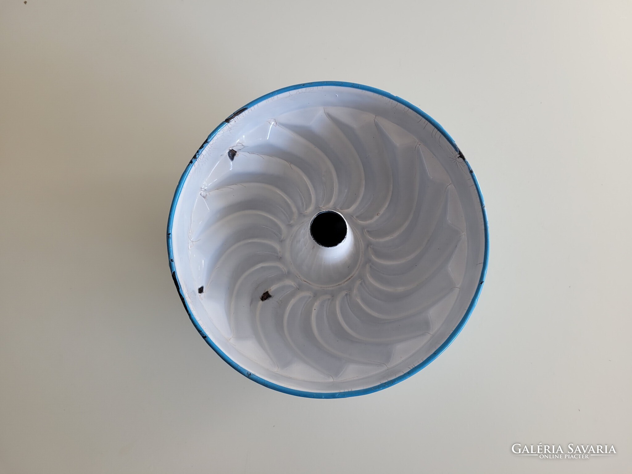 Régi kék zománcos régi cukrász kuglóf sütőforma zománcozott vas ...