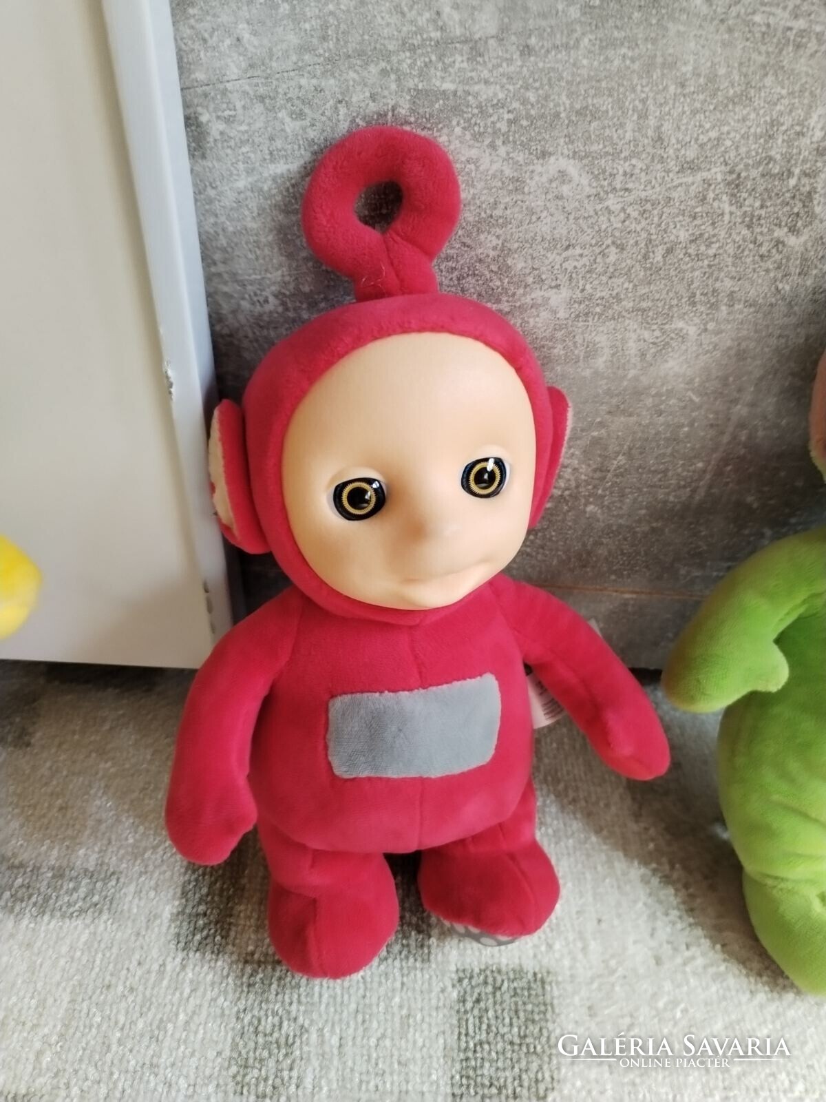 TELETABI TELETUBBIES PLÜSS ÁGYNEMŰ 4500FT/DB ALUL VAN SZÖVEG