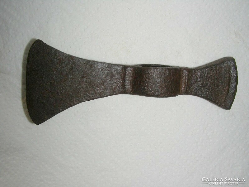 Eladó fokos | Galéria Savaria online piactér - Vásároljon vagy ...