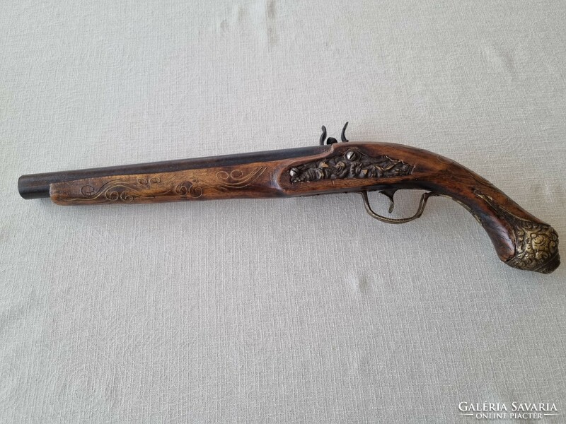 KURIÓZUM, ELŐL TÖLTŐS, KOVÁS PISZTOLY, FEGYVERGYÁRI MÁSOLAT ...